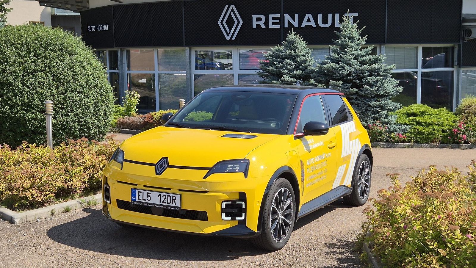 Renault R5 iconic cinq 150k comfort range | Největší inzerce autobazarů ...