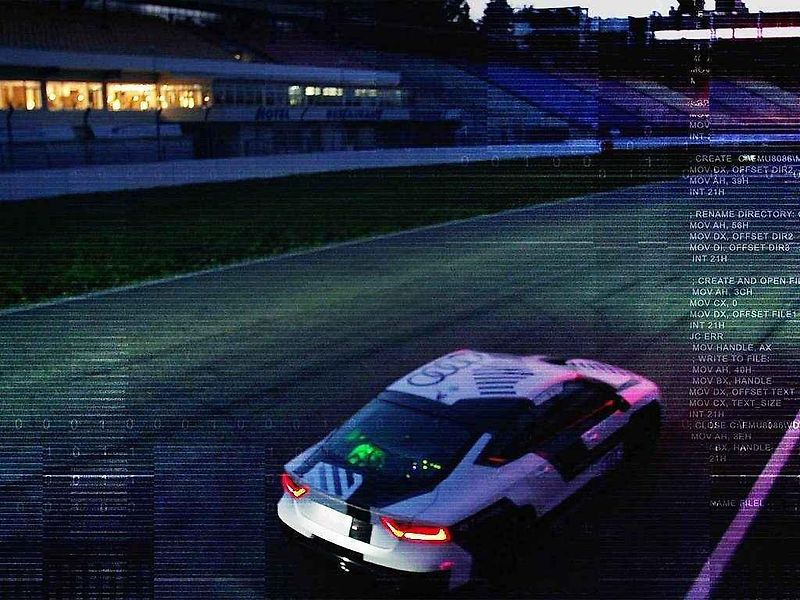 Audi pustí ostrou RS 7 na závodní okruh. Bez řidiče | Největší inzerce ...