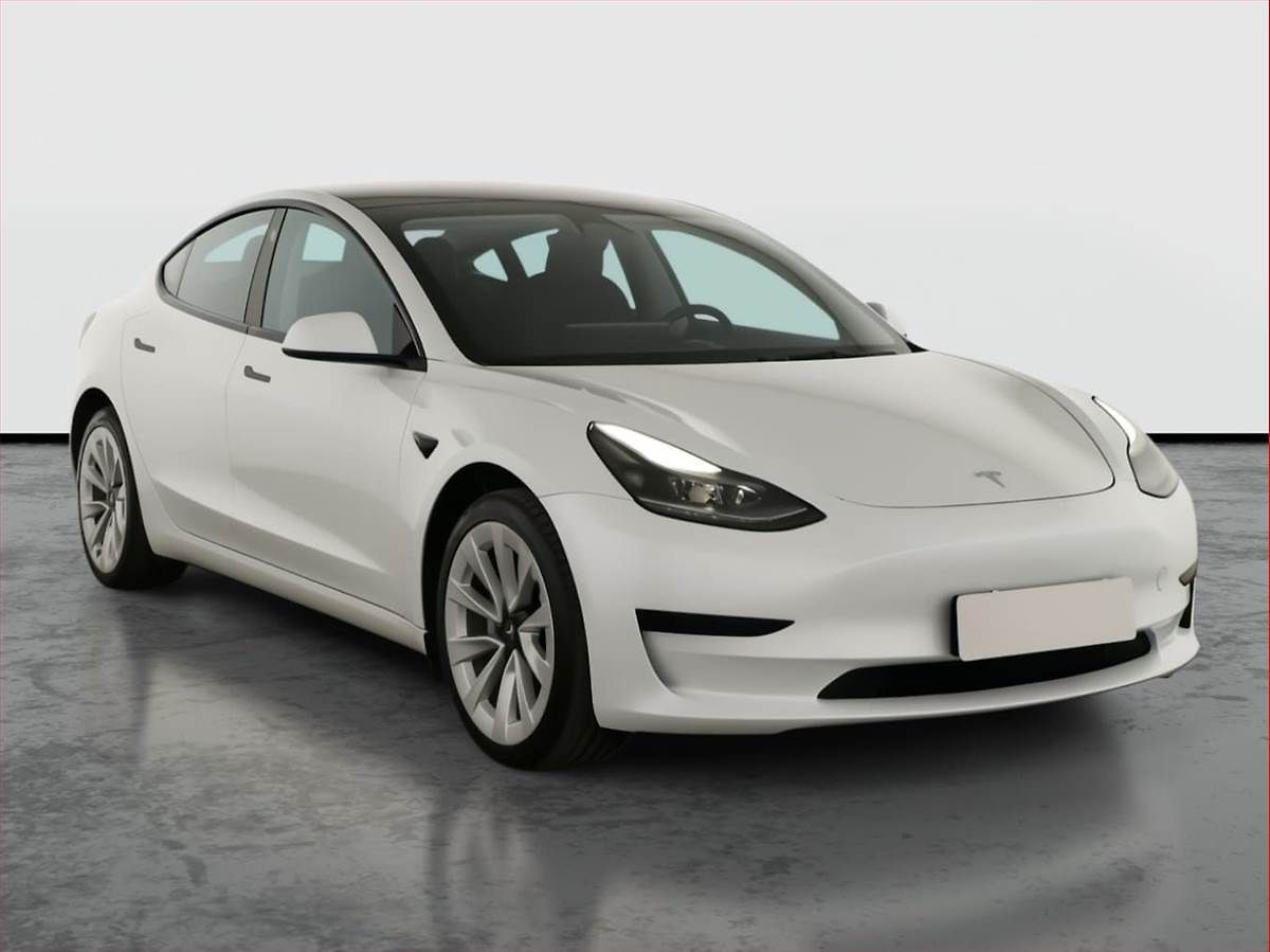 Tesla Model 3 Standard Range 60kWh, SoH 97% | Největší inzerce ...