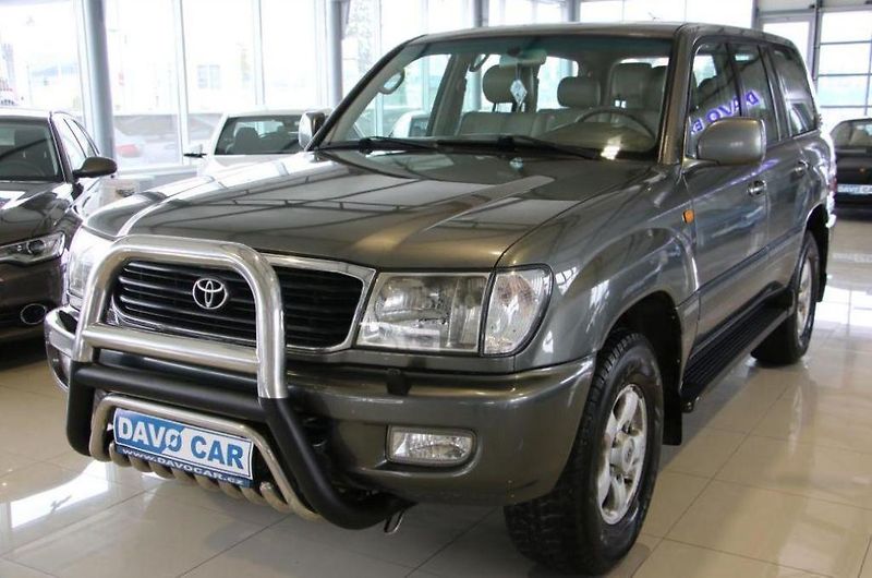 Koupit starší Nissan Patrol nebo Toyotu LC 100? | Největší inzerce ...